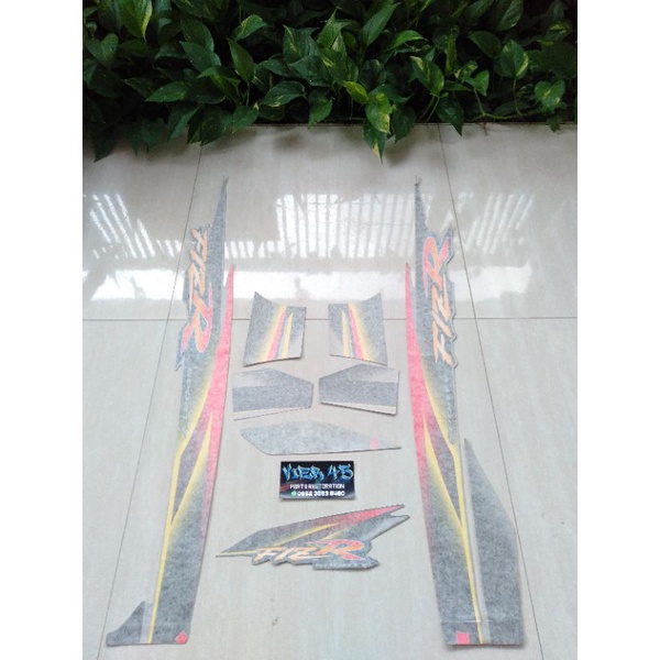 Jual striping yamaha fizr f1zr dualtone hitam silver original | Shopee ...