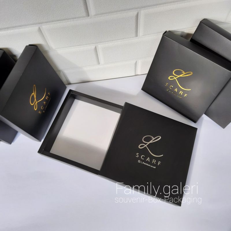 Jual CUSTOME BOX HIJAB & PAKAIAN | Shopee Indonesia