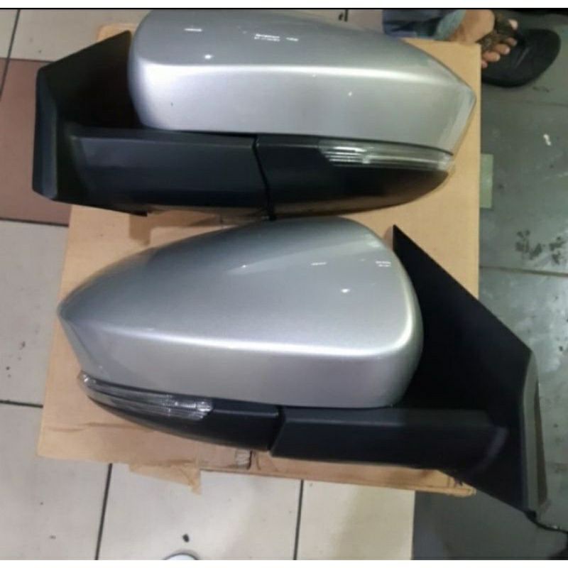 Jual spion mobil all new toyota rush 2019-2021 original 1pc | Shopee ...