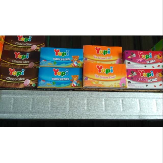 Jual Yupi isi 24 pcs dan 12 pcs | Shopee Indonesia