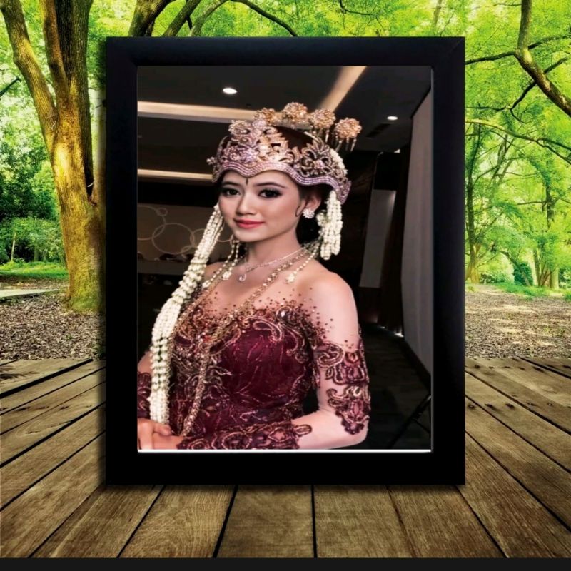 Jual CETAK FOTO 20R (30X40) LAMINASI GLOSSY PLUS BINGKAI HITAM | Shopee ...
