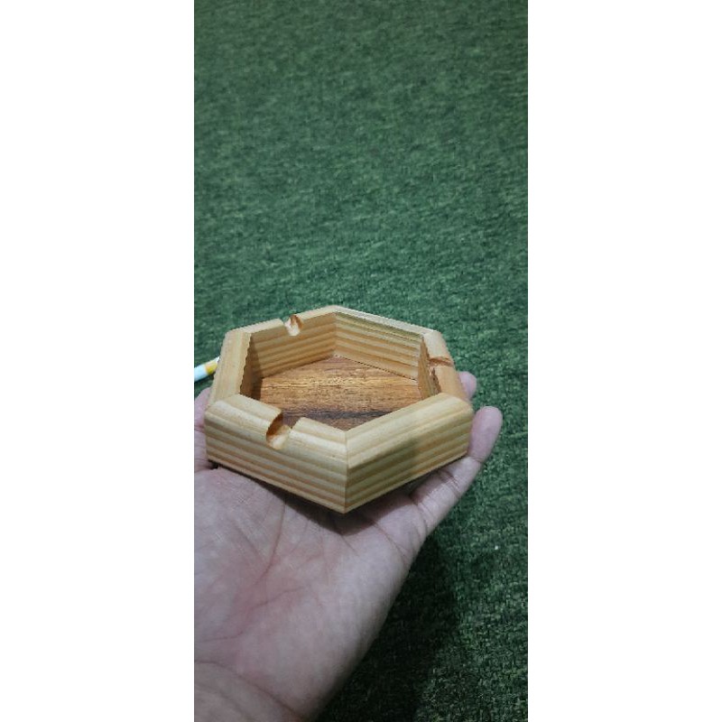 Jual Asbak hexagon/asbak kayu/asbak unik/asbak rokok/ jati Belanda ...