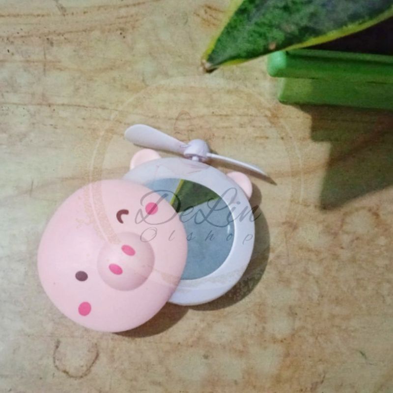 Jual Kipas mini aesthetic / kaca makeup / kaca mini / kipas kaca dan ...