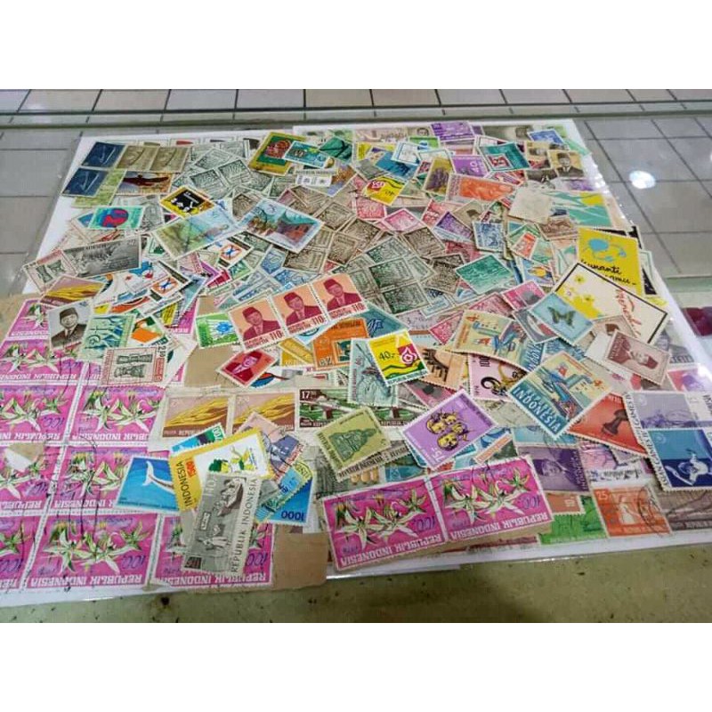 Jual PERANGKO/STAMP LAMA INDONESIA BEKAS CAMPUR (FILATELI) | Shopee ...
