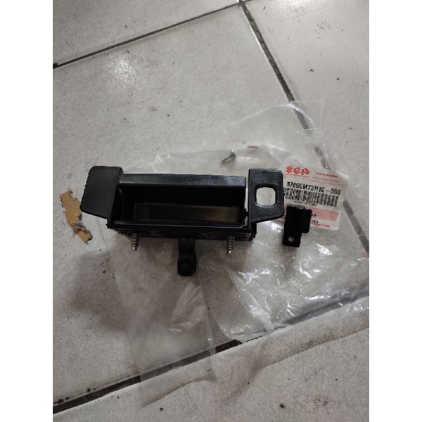Jual handle pintu bagasi Suzuki all-new Ertiga GX/ignis GX ori | Shopee Indonesia