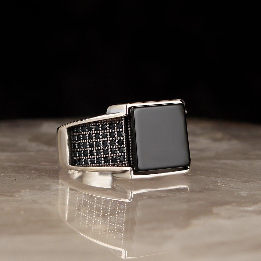 Jual Cincin Baja Titanium Berlian Batu Akik Hitam Perhiasan Fashion ...