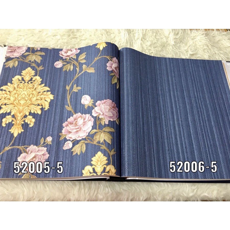 Jual WALLPAPER DINDING BUNGA BESAR UNGU DASAR BIRU DONGKER VARIAN POLOS ...