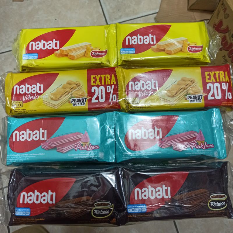 Jual Wafer Richeese Nabati Rasa Cokelat Keju Peanut Pink Lava 20 Gram ...