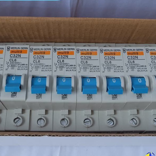 Jual MCB MERLIN GERIN BIRU 2A 4A 6A 10A 16A 20A 25A 32A 40A 63A MULTI9 2 4 6 10 16 20 25 32 40 ...