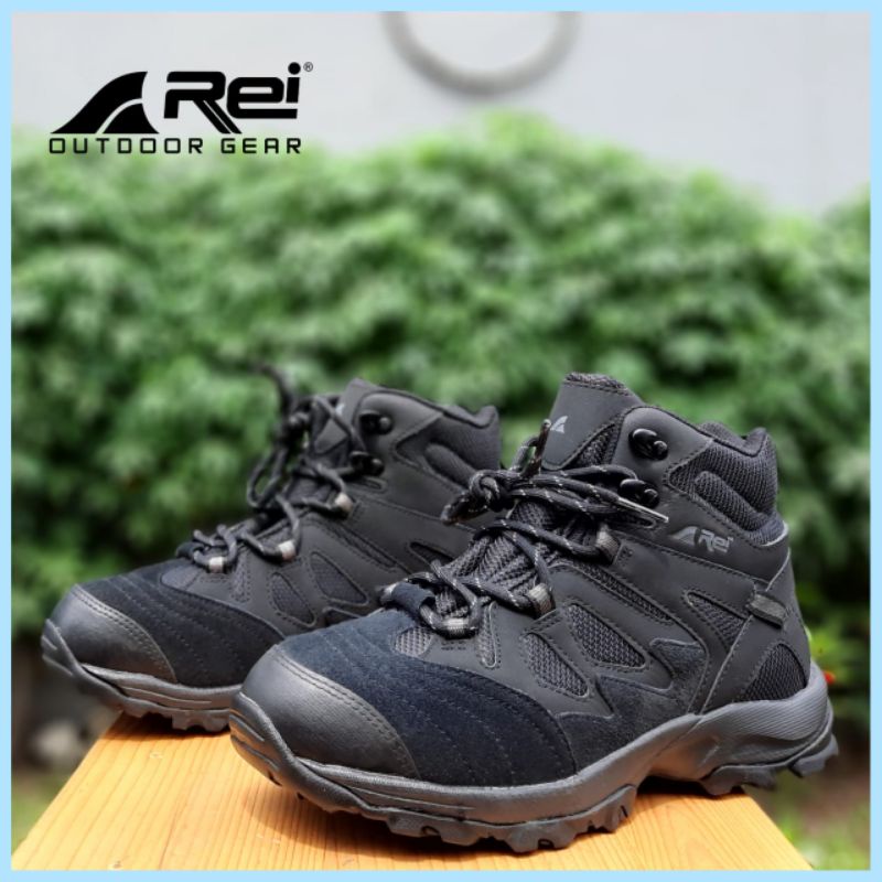 Jual Sepatu Gunung Pria Arkansas Arei Outdoor Original Sepatu Gunung ...
