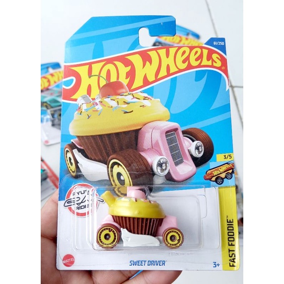 Jual hotwheels SWEET DRIVER HW FAST FOODIE bentuk kue unik dan lucu ...