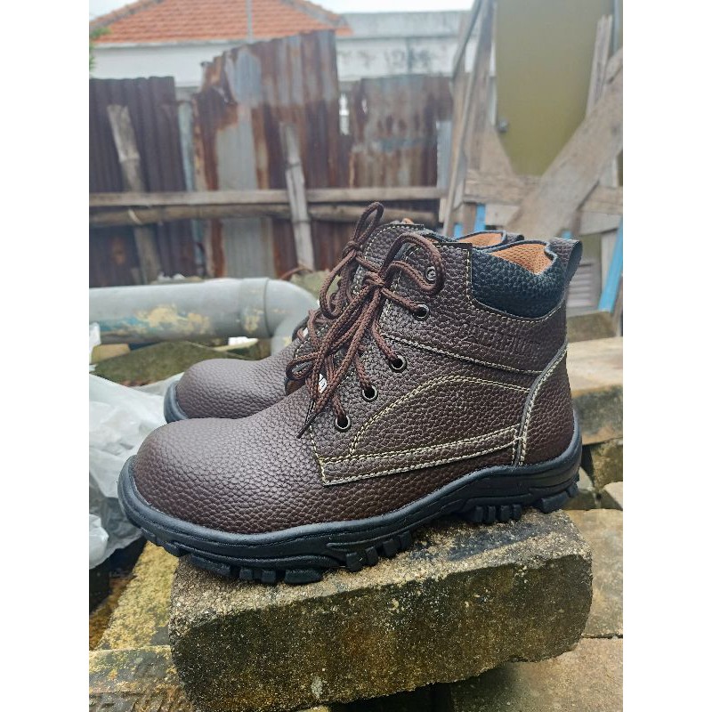 Jual sepatu safety boot proyek outdoor kantor kerja lapangan kitchen ...