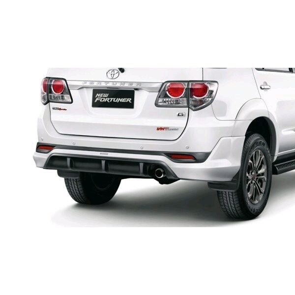 Jual BODYKIT difuser Fortuner TRD bodi kit body kit depan saja ongkir ...