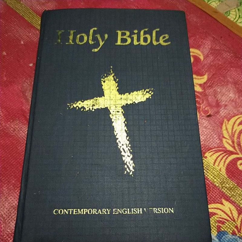 Jual ORIGINAL HOLY BIBLE DI CONTEMPORARY ENGLISH | Shopee Indonesia