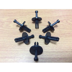 Jual KANCING KLIP CENGKEH AIR FILTER BMW seri 3 / 5 / 7 ( SLML ...