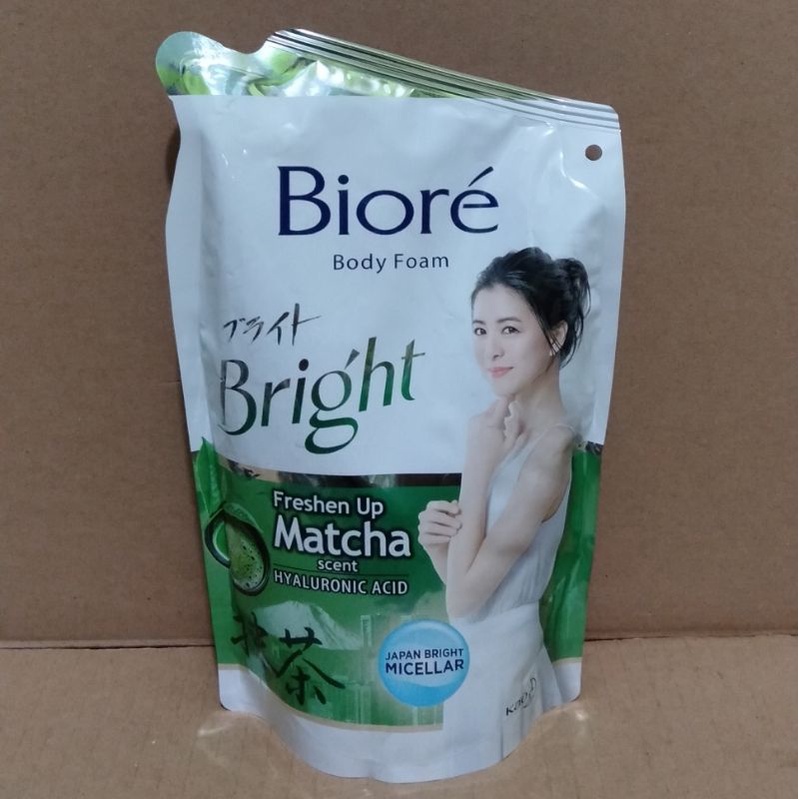 Jual BIORE BRIGHT FRESHEN UP MATCHA BODY FOAM 400ML | Shopee Indonesia