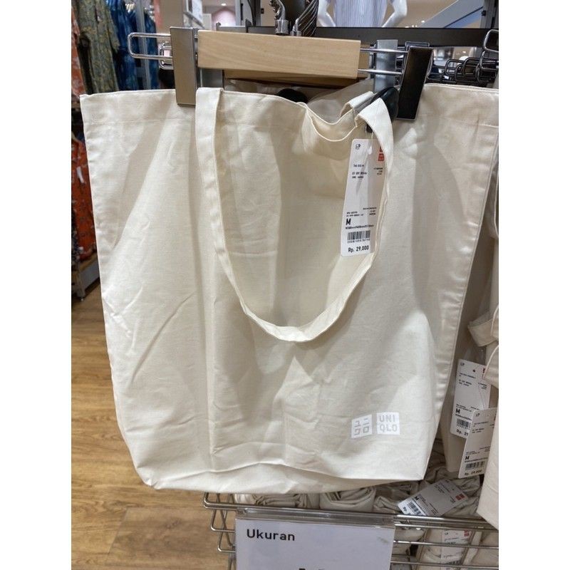 Jual UNIQLO Tote bag Medium (NEW) | Shopee Indonesia
