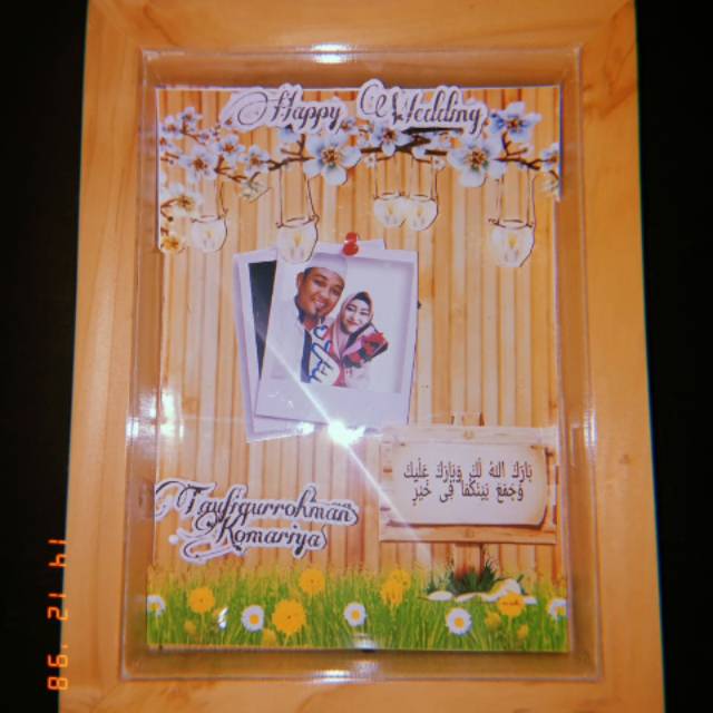 Jual Frame 3D 5R cocok untuk dijadikan hadiah Spesial wisuda ultah dan ...