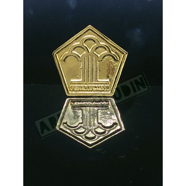 Jual LOGO EMBLEM TOPI MUT BIVAKMUT POLUSPAS PENGAYOMAN KUMHAM | Shopee ...