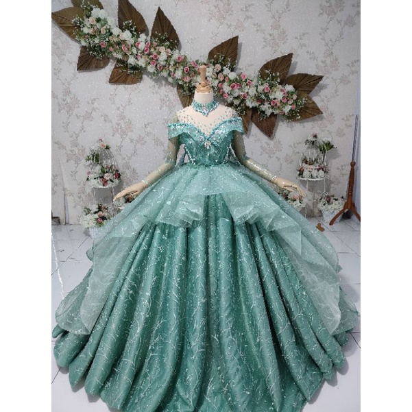 Jual seri A gaun pengantin Sabrina peplum | Shopee Indonesia