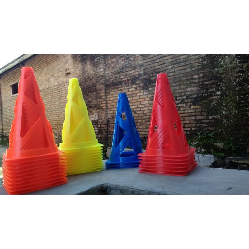 Jual Cone Kerucut Marker Latihan Olahraga | Shopee Indonesia