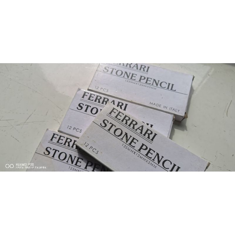 Jual KAPUR BESI MEREK FERRARI STONE PENCIL ISI 12 PCS | Shopee Indonesia