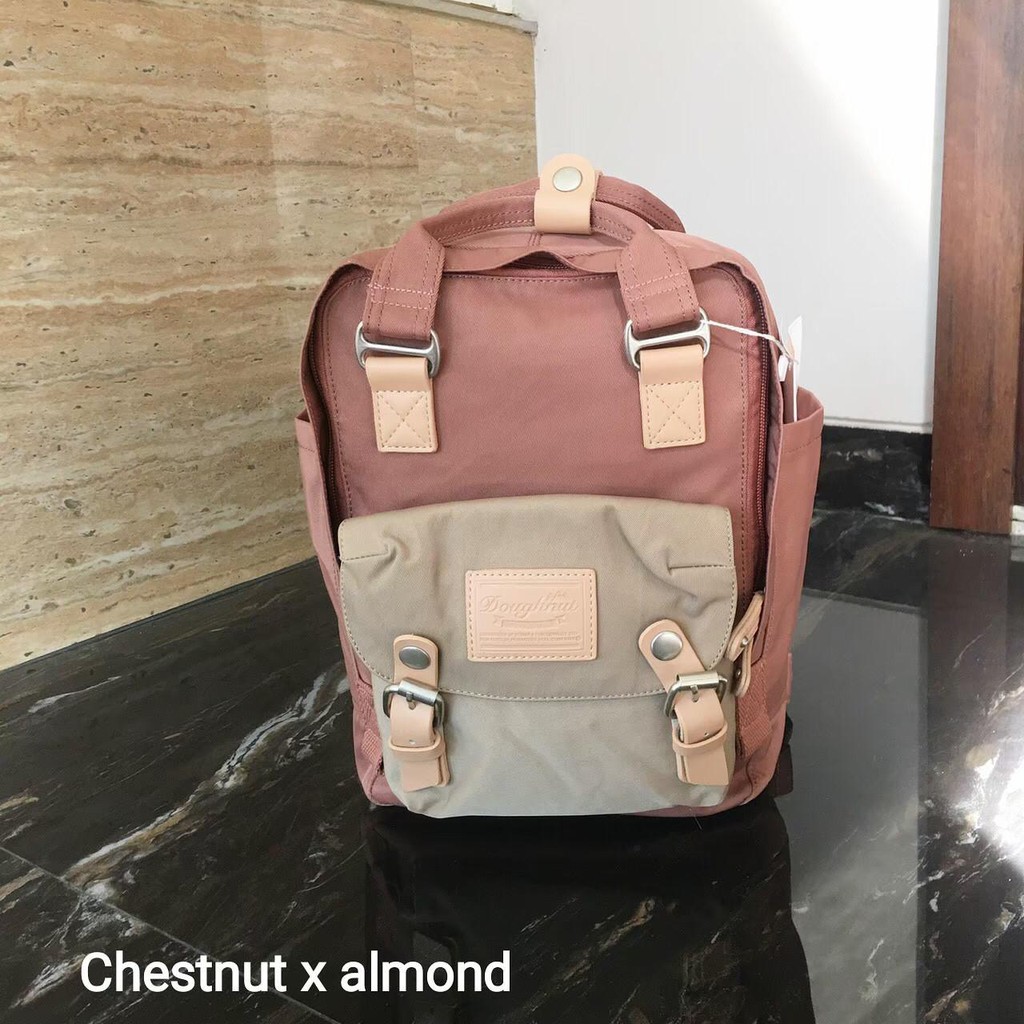 Jual DOUGHNUT MACAROON MINI BACKPACK NEW LOGO | Shopee Indonesia