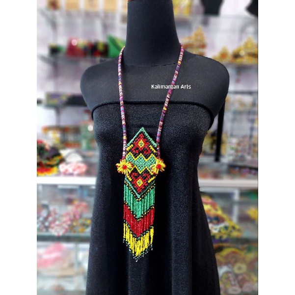 Jual Kalung Manik Tameng Tali kain Tenun Dayak Kalimantan | Shopee ...