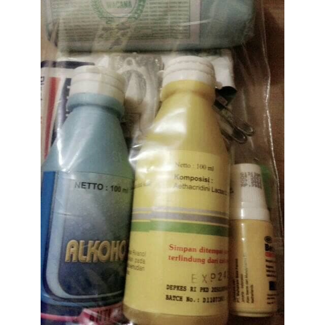 Jual Kotak Obat P3K + Isi Lengkap / Kotak p3k dinding lengkap | Shopee ... Jual Kotak Obat P3K + Isi Lengkap / Kotak p3k dinding lengkap | Shopee ...