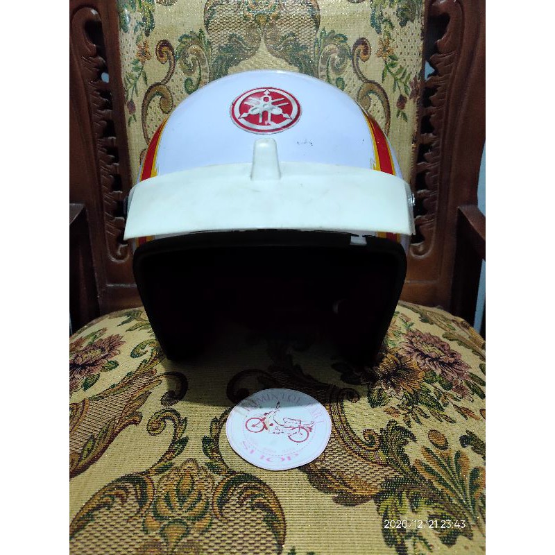 Jual Helm jadul yamaha lawas 2nd cocok buat pengguna rxk king special ...