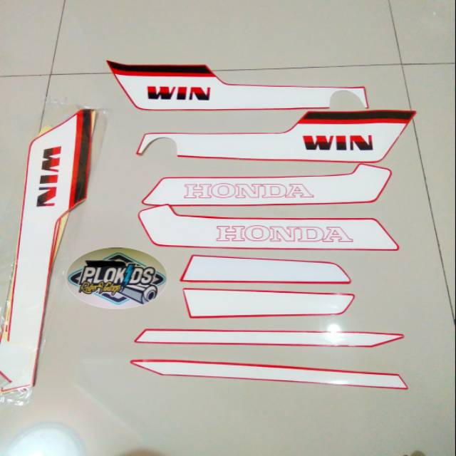 Jual Striping Honda win Sticker body Honda win tahun 1984 warna hitam ...