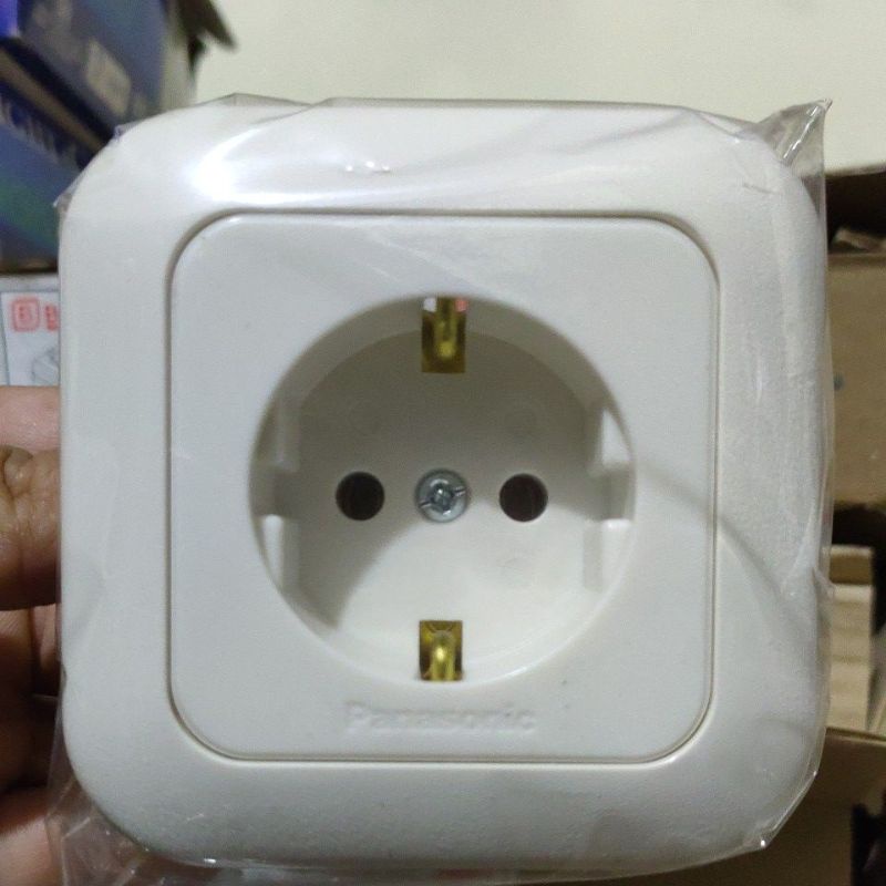Jual Stop Kontak Panasonic WEJP 1131-7 NCP / Stopkontak Listrik ...