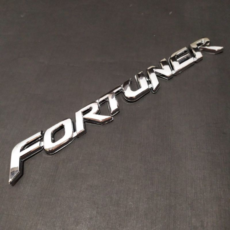 Jual Emblem Fortuner | Shopee Indonesia