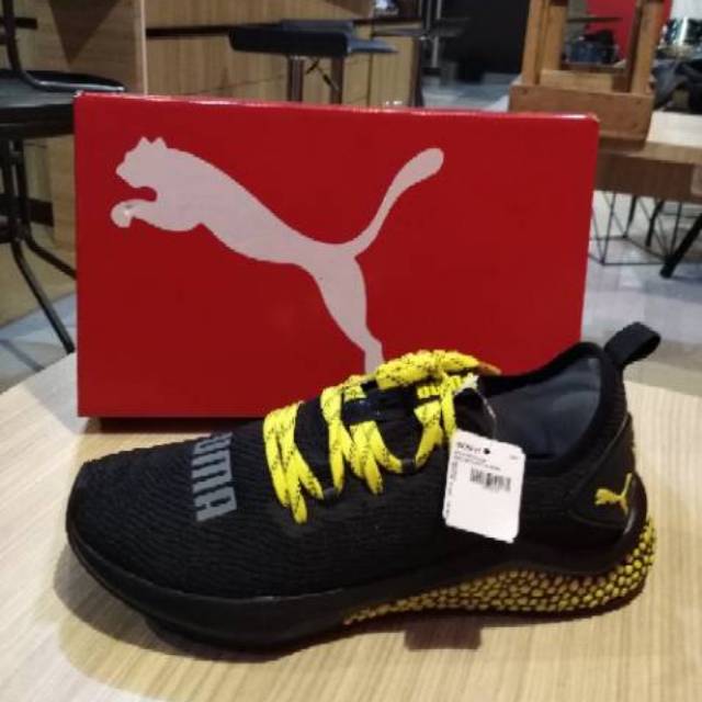 Jual #sepatu#puma#sneaker#SEPATU PUMA HYBRID NX | Shopee Indonesia