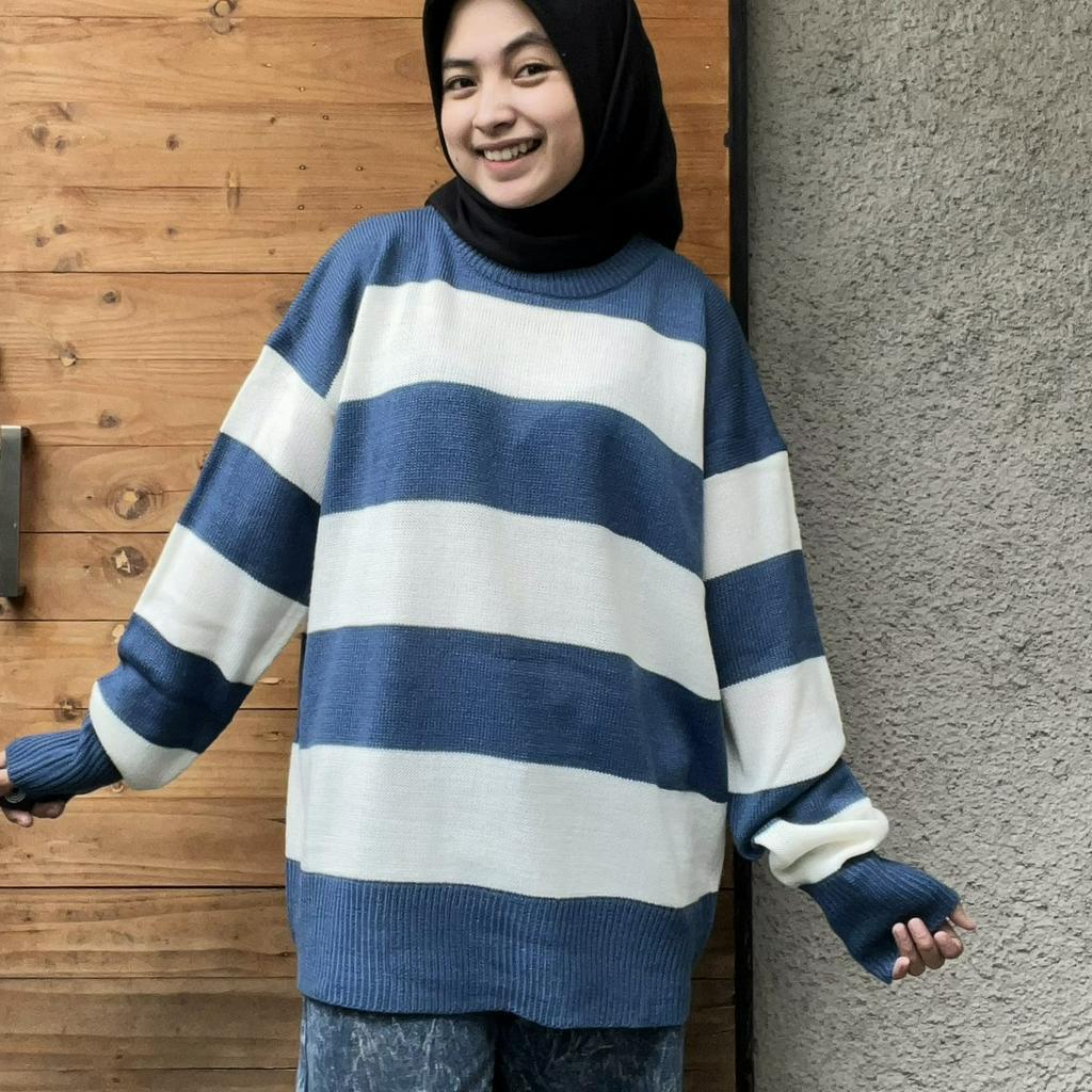 Jual Korla Sweater Rajut Oversize Salur Rugby fit to XL + set Kulot ...