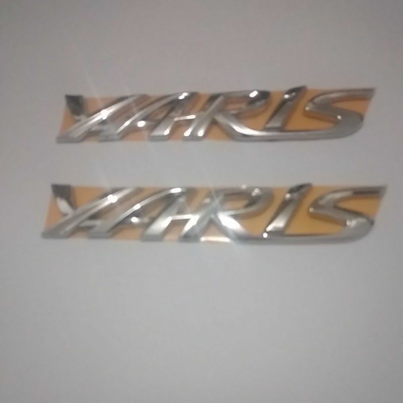 Jual emblem atau tulisan yaris original | Shopee Indonesia