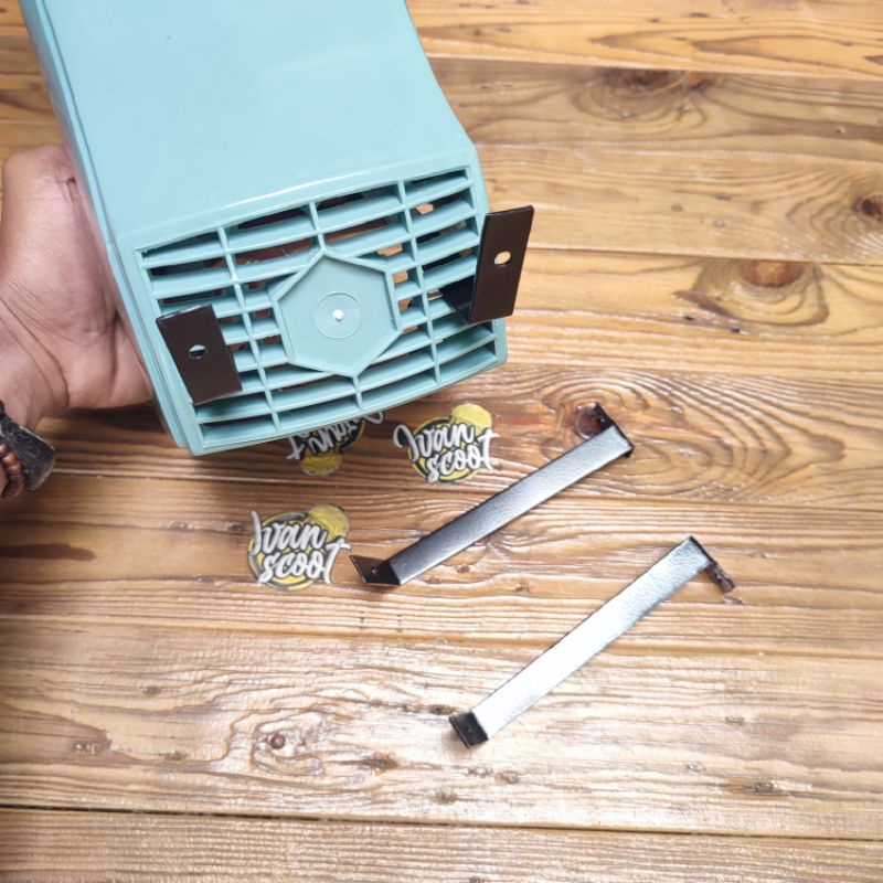 Jual DUDUKAN PLAT NOPOL VESPA PX EXCEL | Shopee Indonesia