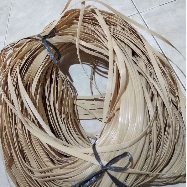 Jual Tali rotan plastik sintetis hrga per 20 meter pipi | Shopee Indonesia