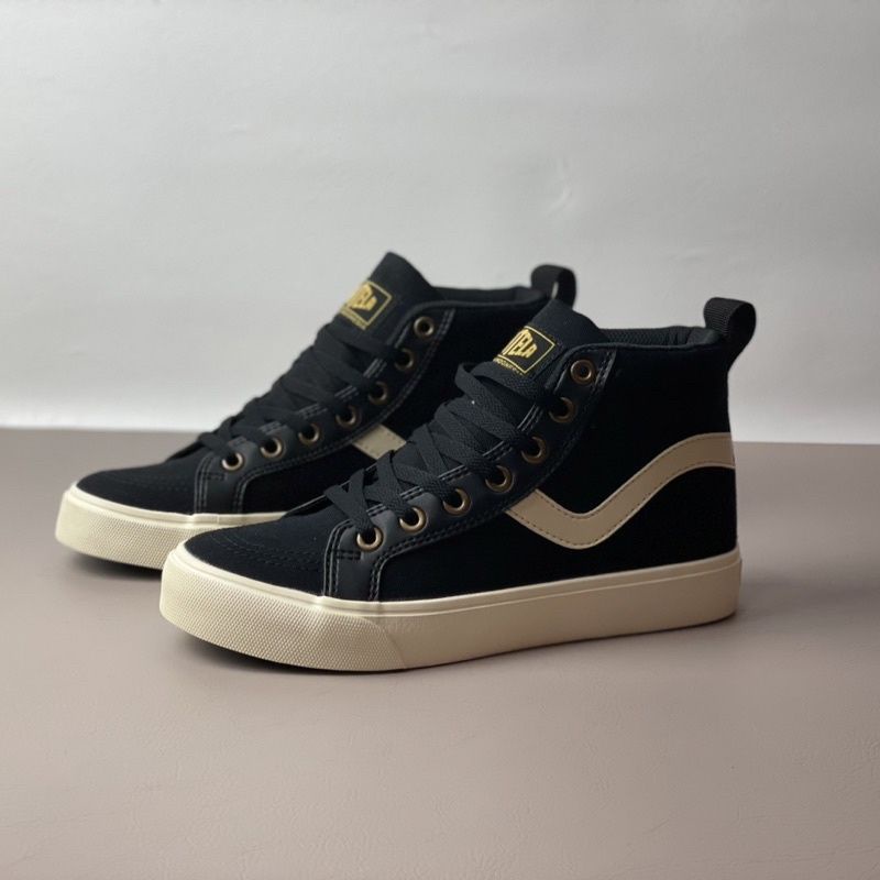 Jual Ventela Republic High Black natural Sepatu Ventella | Shopee Indonesia