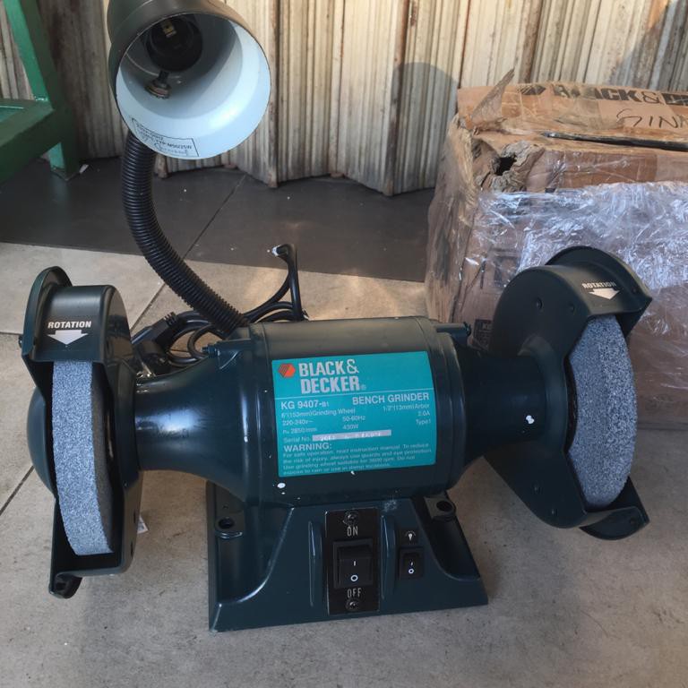 Jual Bench Grinder 6 England Black Decker KG 9407 gurinda duduk 6 inch Shopee Indonesia