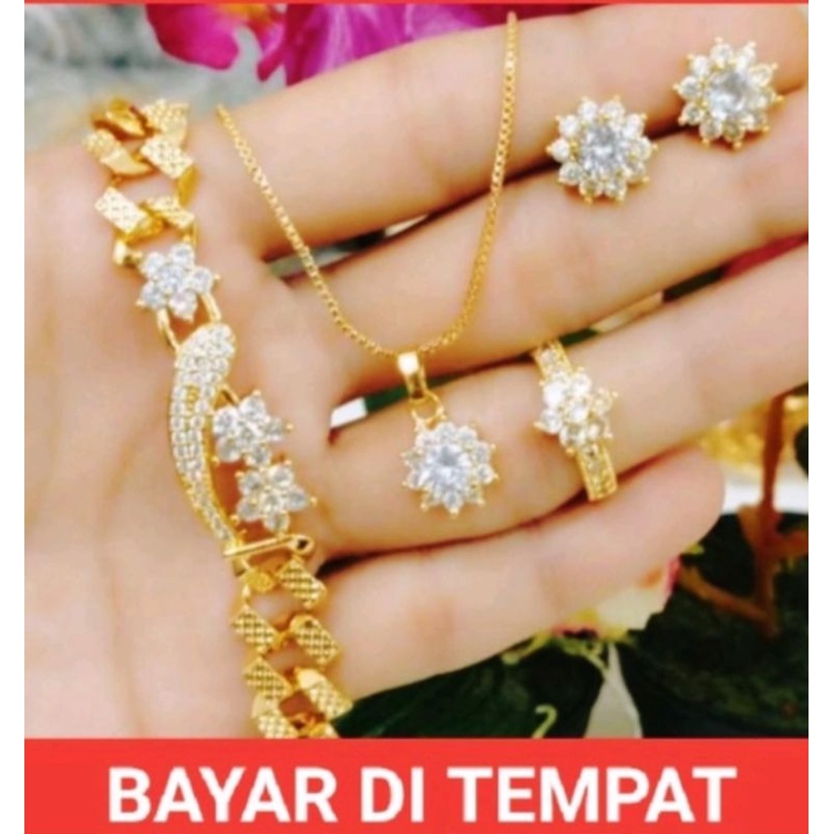 Jual PERHIASAN WANITA TITANIUM LENGKAP ANTI KARAT MOTIF PILIHAN MODEL ...