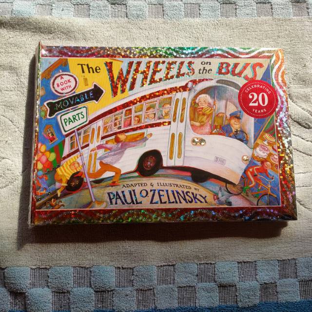 Jual The Wheels On The Bus - A Book With Movable Parts By PAUL O ...