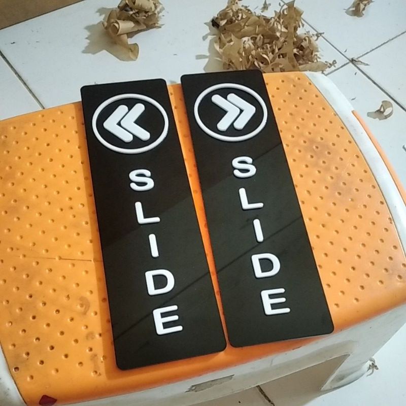 Jual GESER / SLIDE Sign In Label Acrylik Timbul, P6 x T20 cm ( 1 Set ...