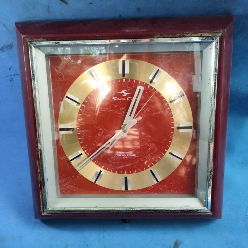 Jual jam dinding silicon clock merah jadul vintage antik lawas kuno ...