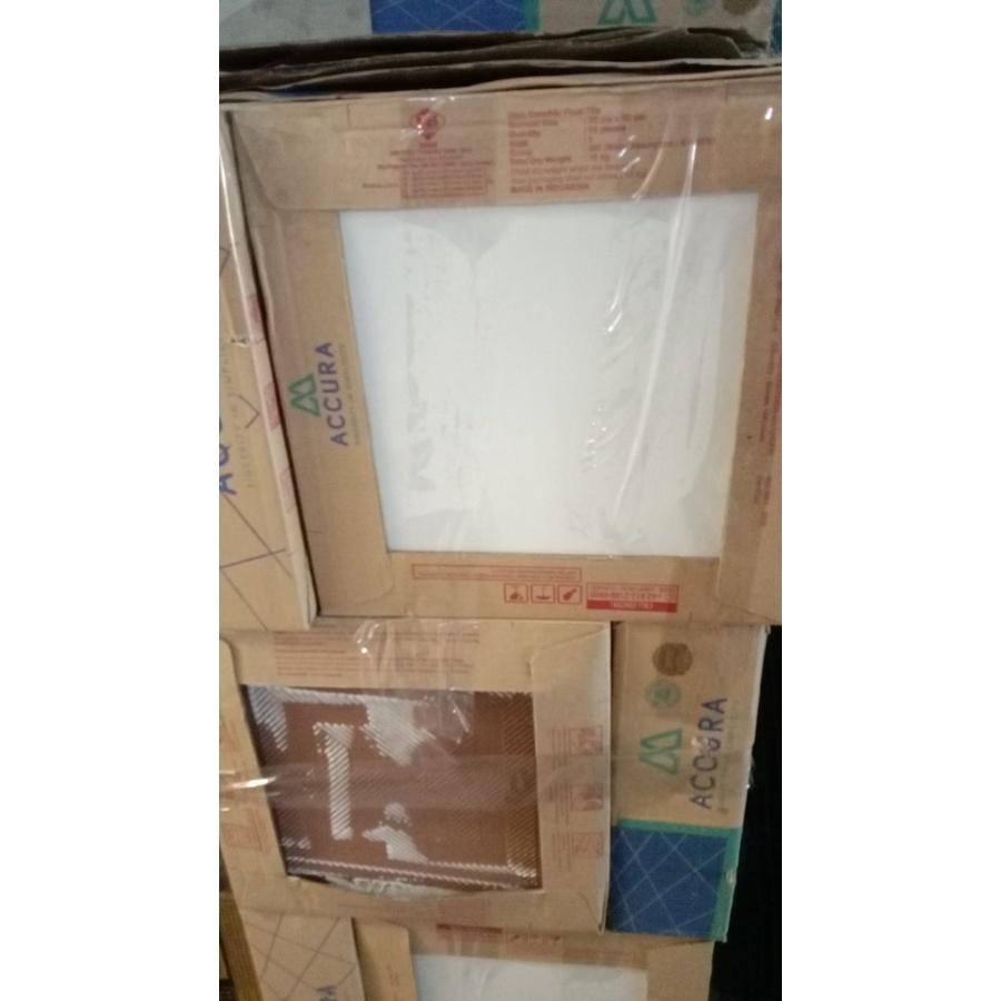 Jual Keramik lantai 30x30 Mulia Accura Putih - Keramik Lantai | Shopee ...