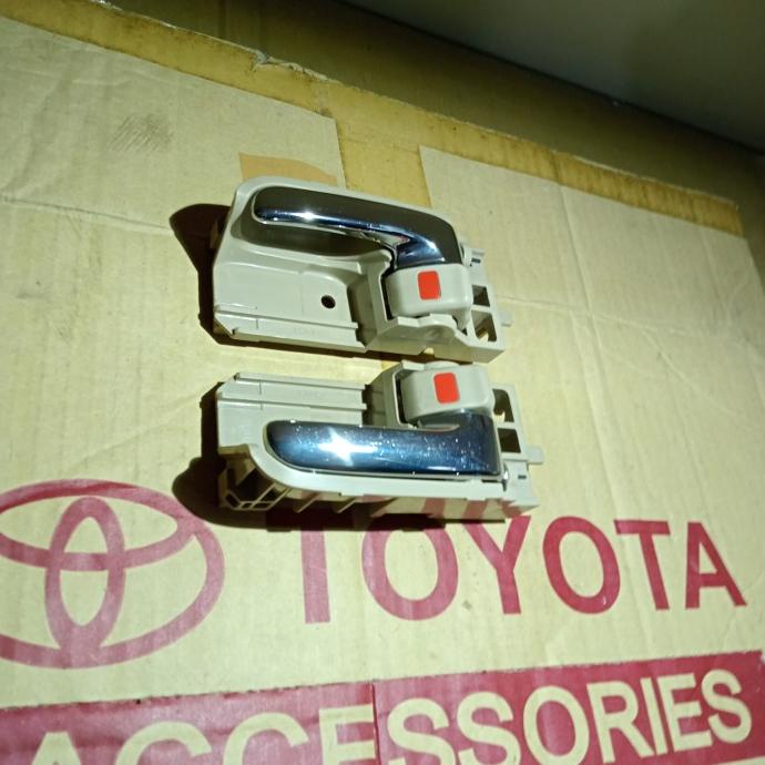 Jual Aksesories Interior Mobil Handle Pintu Dalam Toyota Innova ...