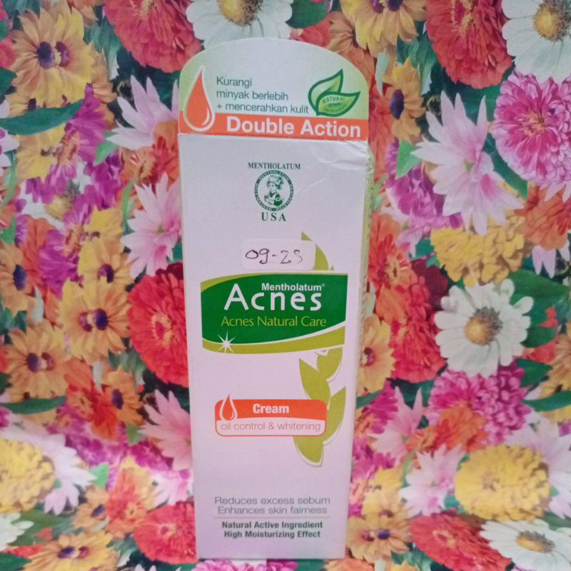 Jual ACNES NATURAL CARE CREAM OIL CONTROL& WHITENING 40g | Shopee Indonesia