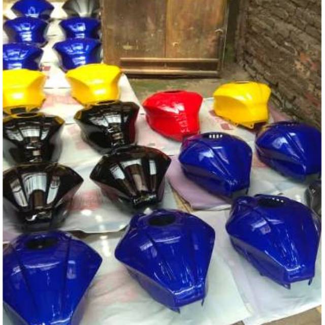 Jual kondom tangki r25 cover tangki r25 R1M | Shopee Indonesia