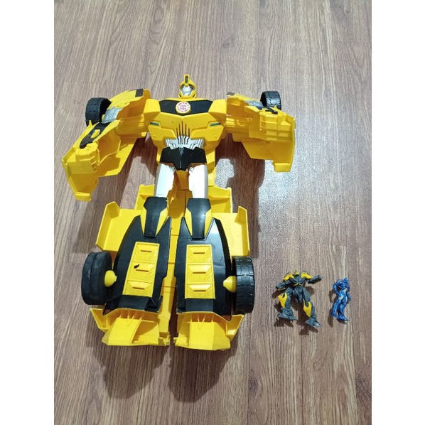 Jual transformer robot car transformer figure mobil transformer car ...