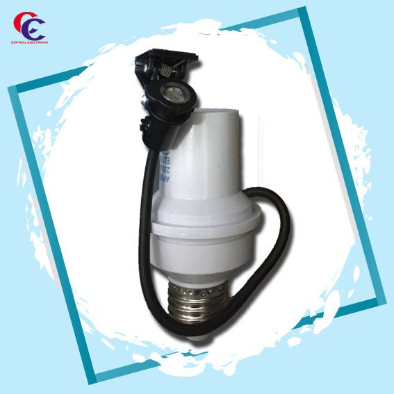Jual Fitting Lampu Otomatis Dilengkapi dengan Sensor Cahaya | Shopee ...